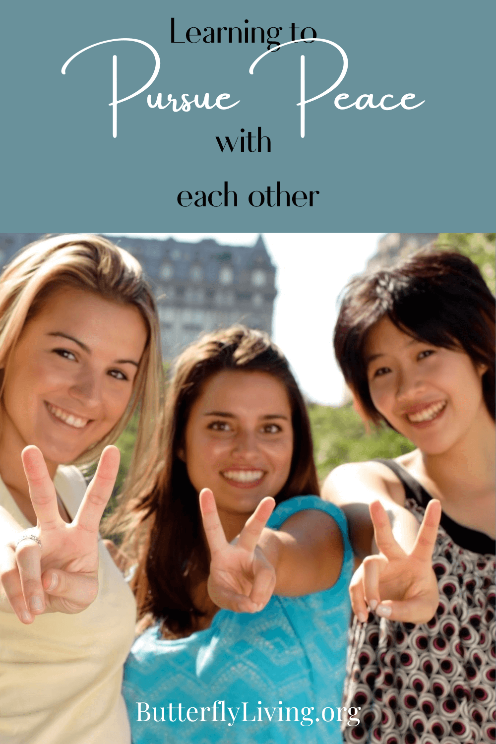 4 Helpful Ways to Pursuing Peace with Others